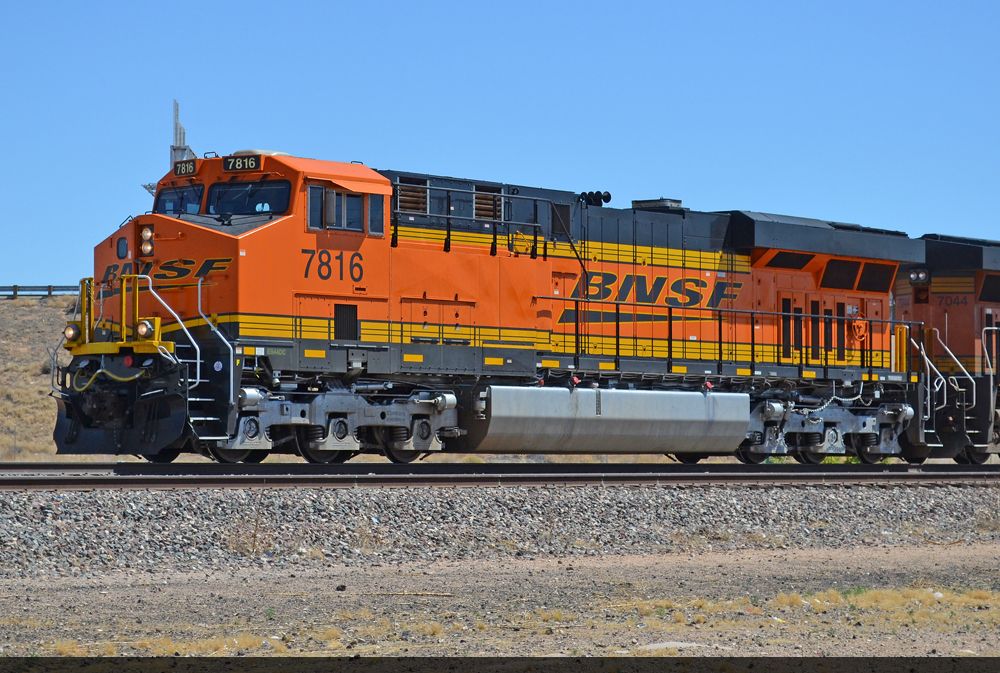 BNSF 7816